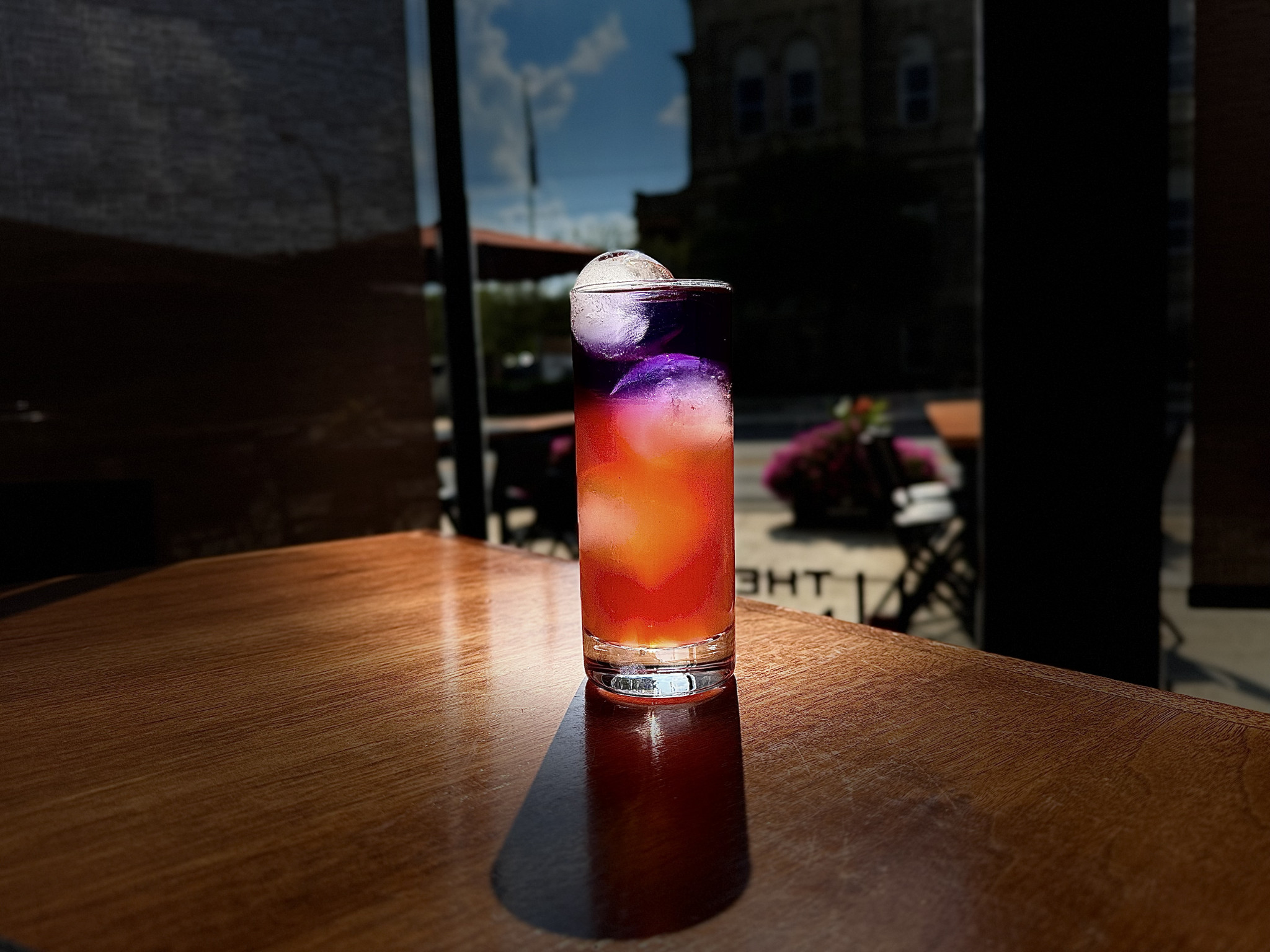 Kayla cavanaugh | Bar Boss judged by Jon Taffer